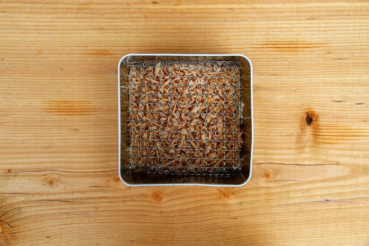 How To Make A Biscuit Tin Smoker - Philleigh Way Cookery School